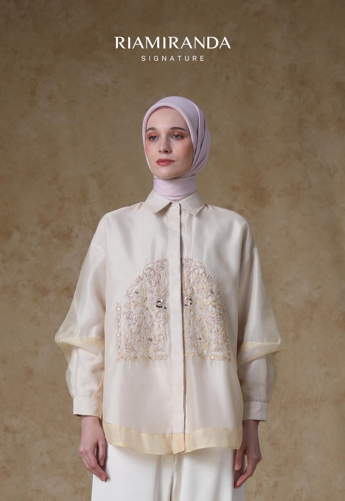 LAGANA TOP – RiaMiranda