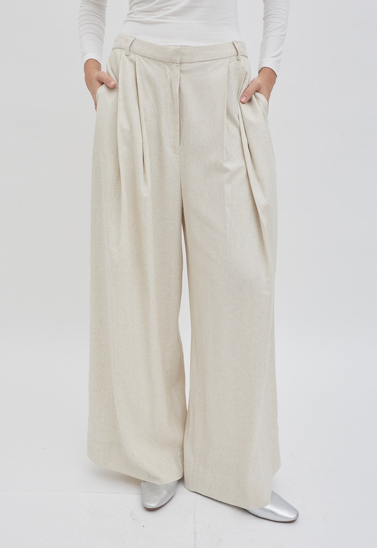 LUCA PANTS – RiaMiranda