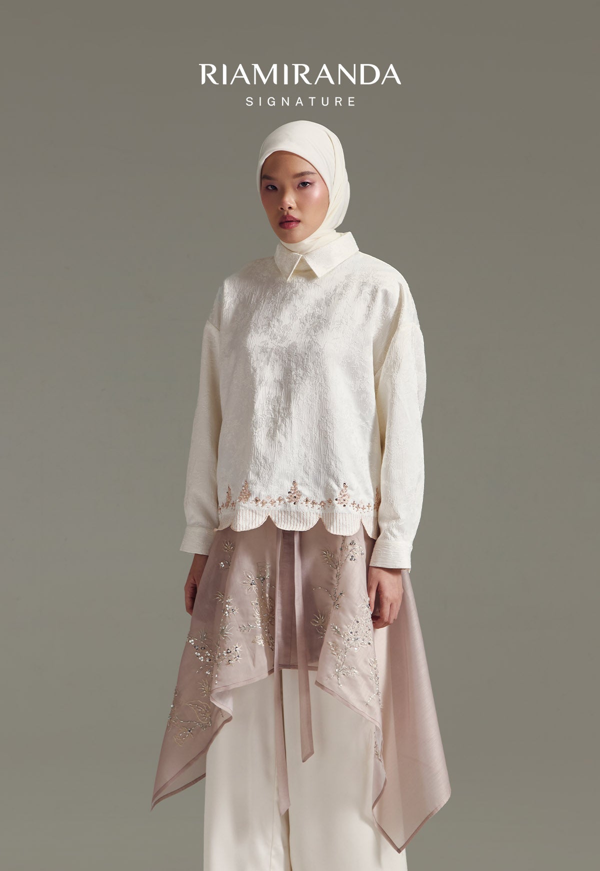 DURAN TOP – RiaMiranda
